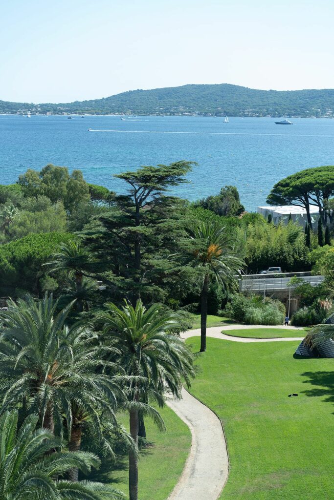 How to plan your dream wedding on the French Riviera